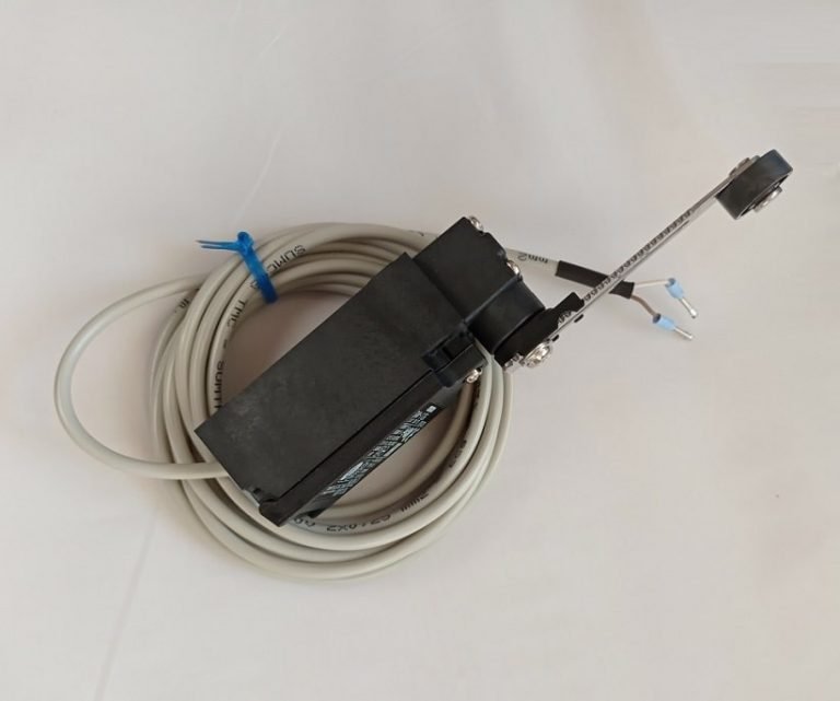 Rugged mechanical limit switch (Omron) – LunaticoAstro